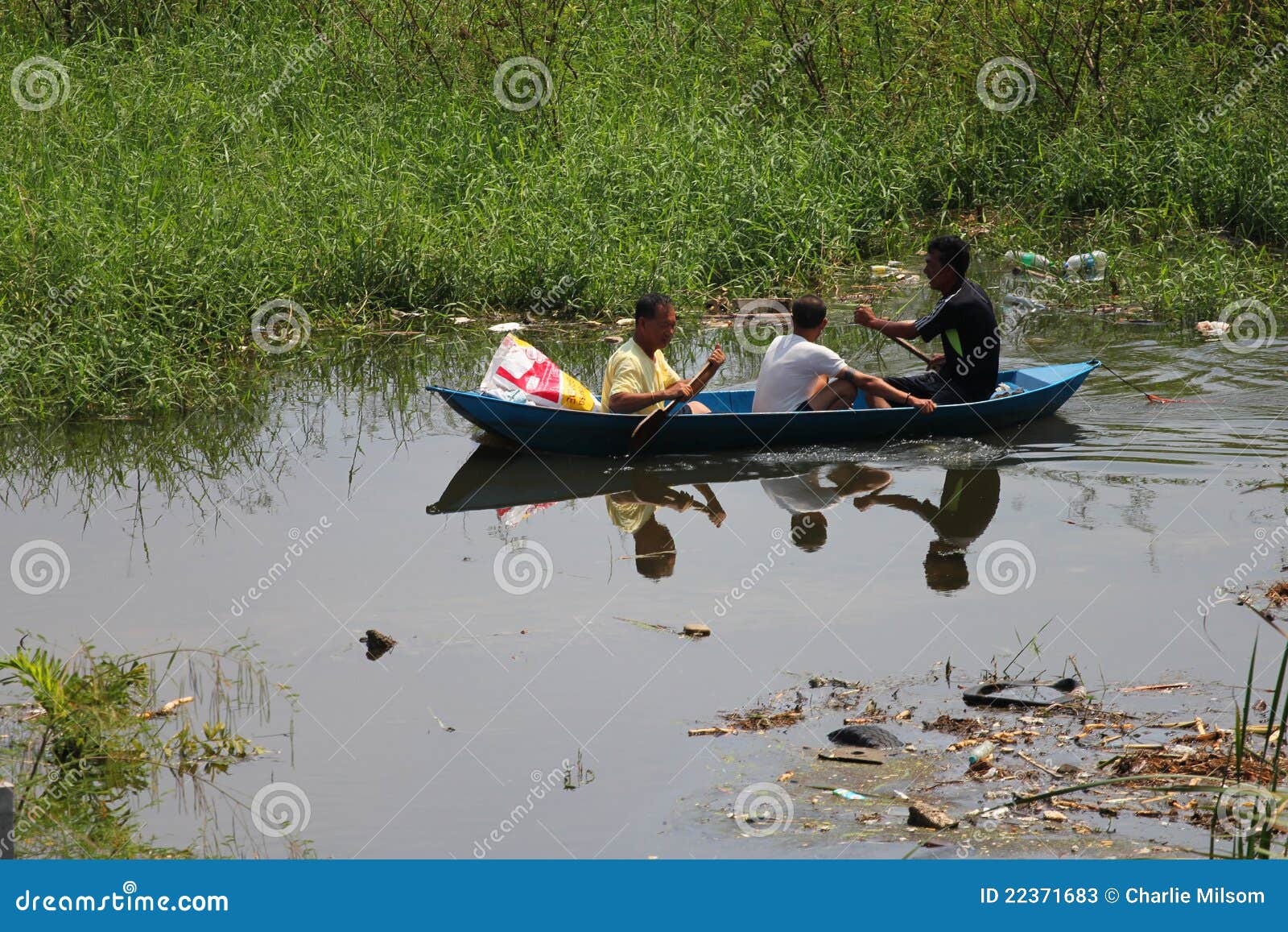 Overstroming in Thailand. redactionele stock foto. Image of groen ...