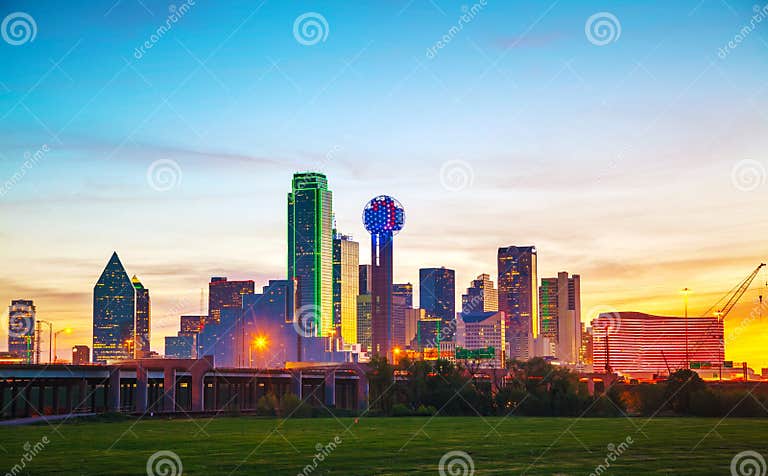 Overview of Downtown Dallas Stock Image - Image of famous, landscape ...