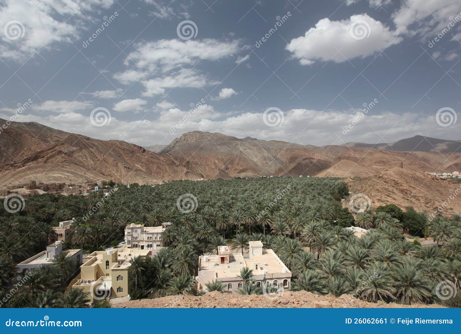 Overview of Oman editorial photo. Image of mosk, glass - 26062661