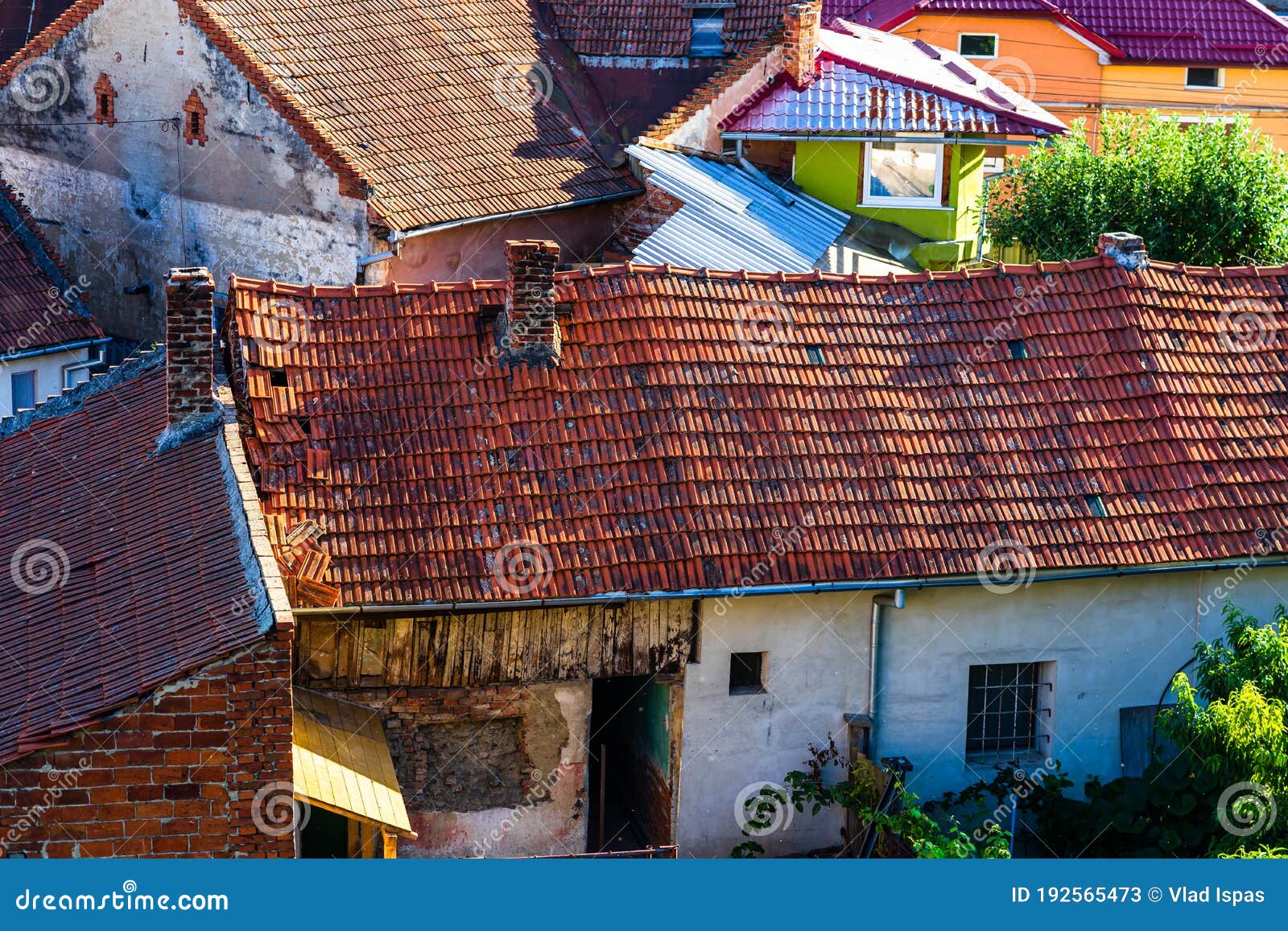 Overview of Tile Rooftops of Old Houses. Old Buildings Architecture ...