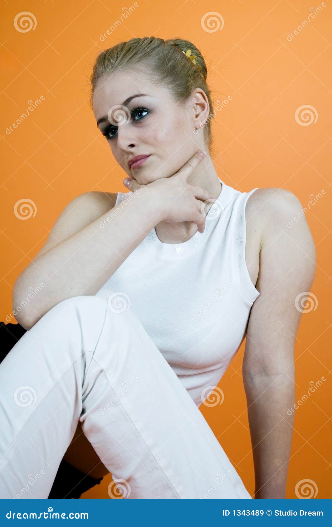 Overweging stock afbeelding. Image of rust, koel, leuk - 1343489