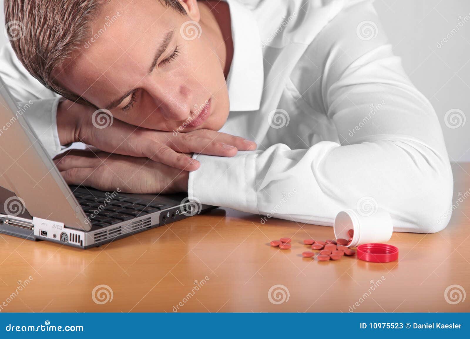 Overwrought employee stock image. Image of notebook, stressed - 10975523