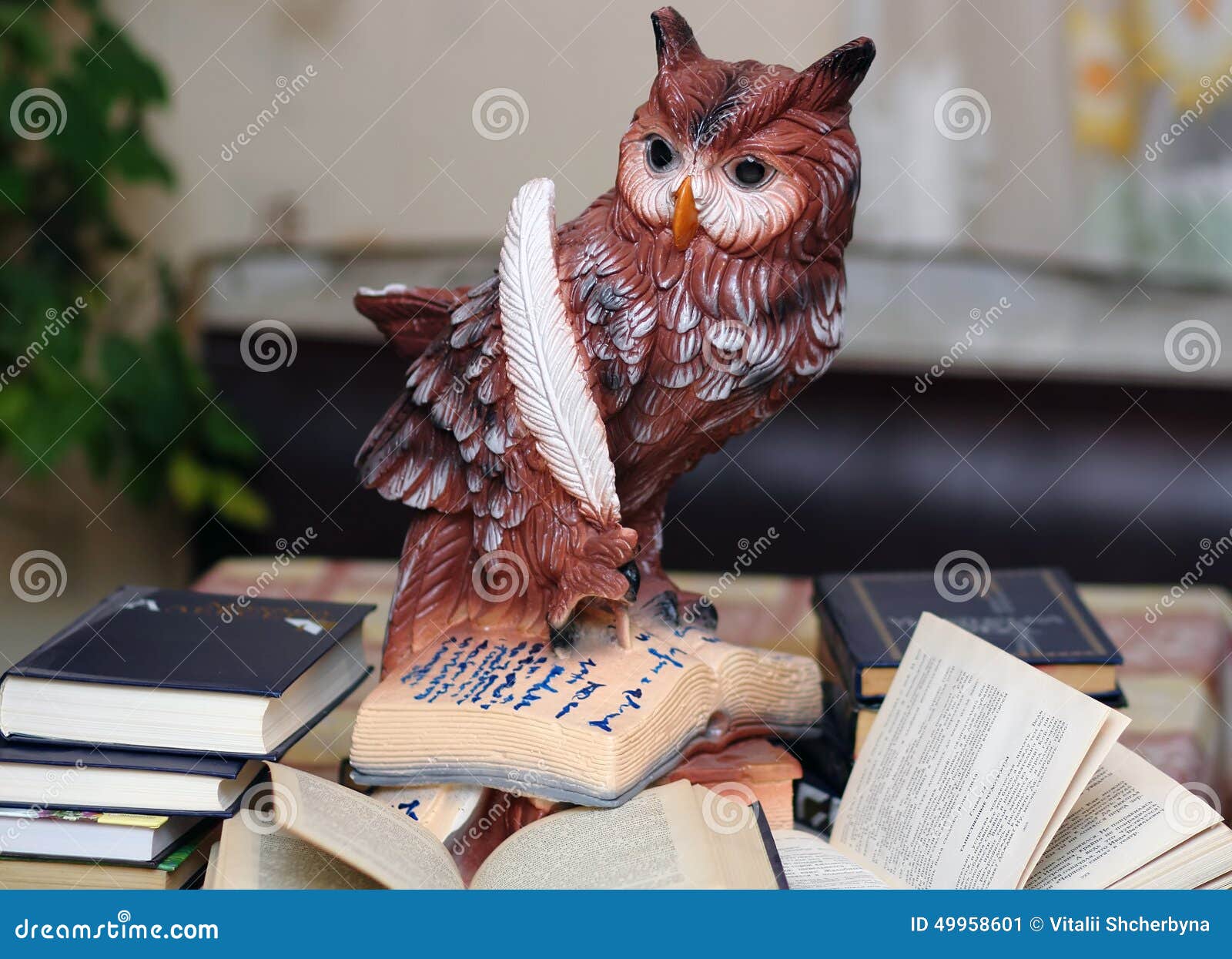 Owl - Symbol of Knowledge and Science Stock Image - Image of wisdom ...