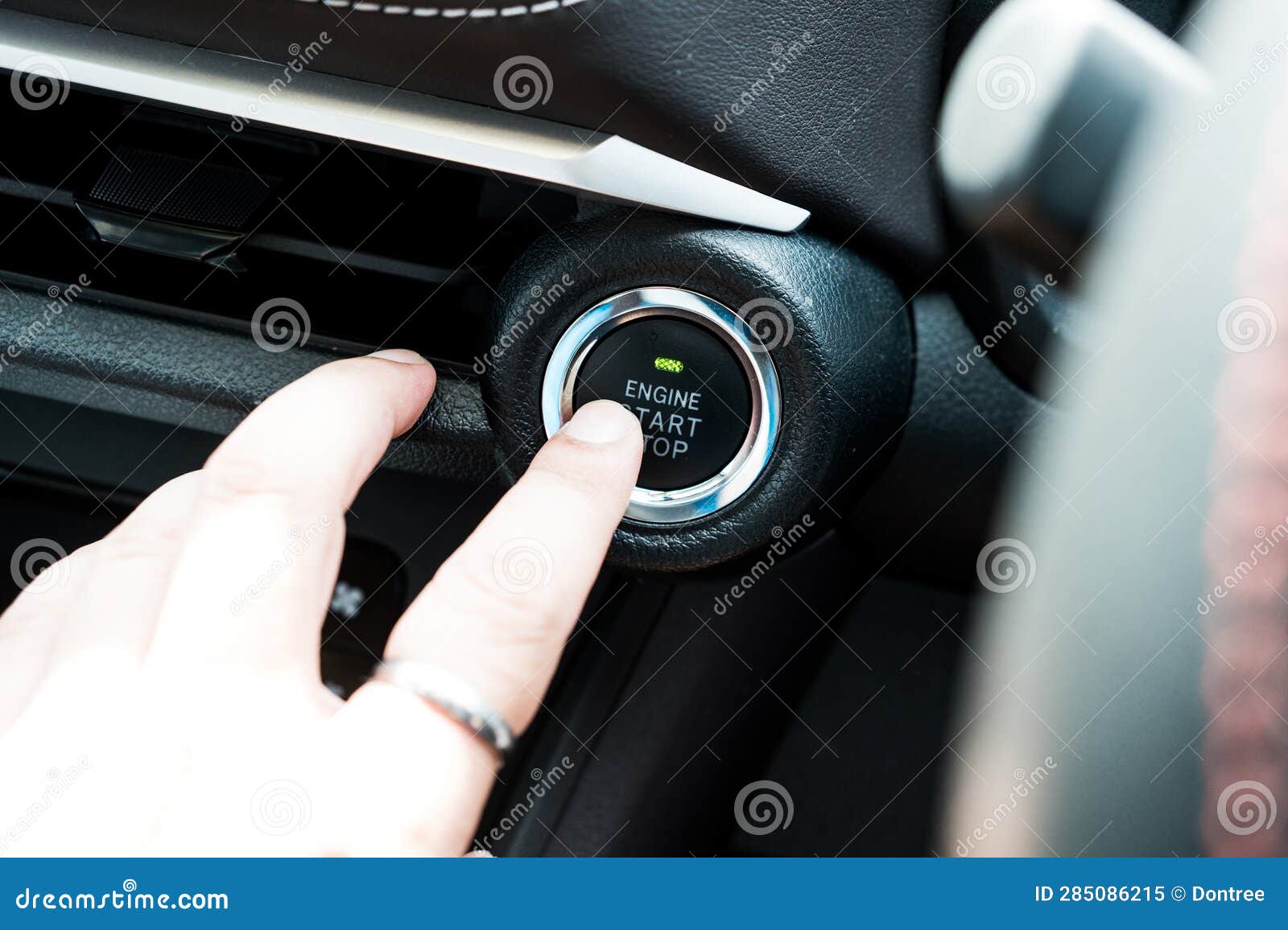 Owner Finger To Touching and Press Button Function Start and Stop Car ...