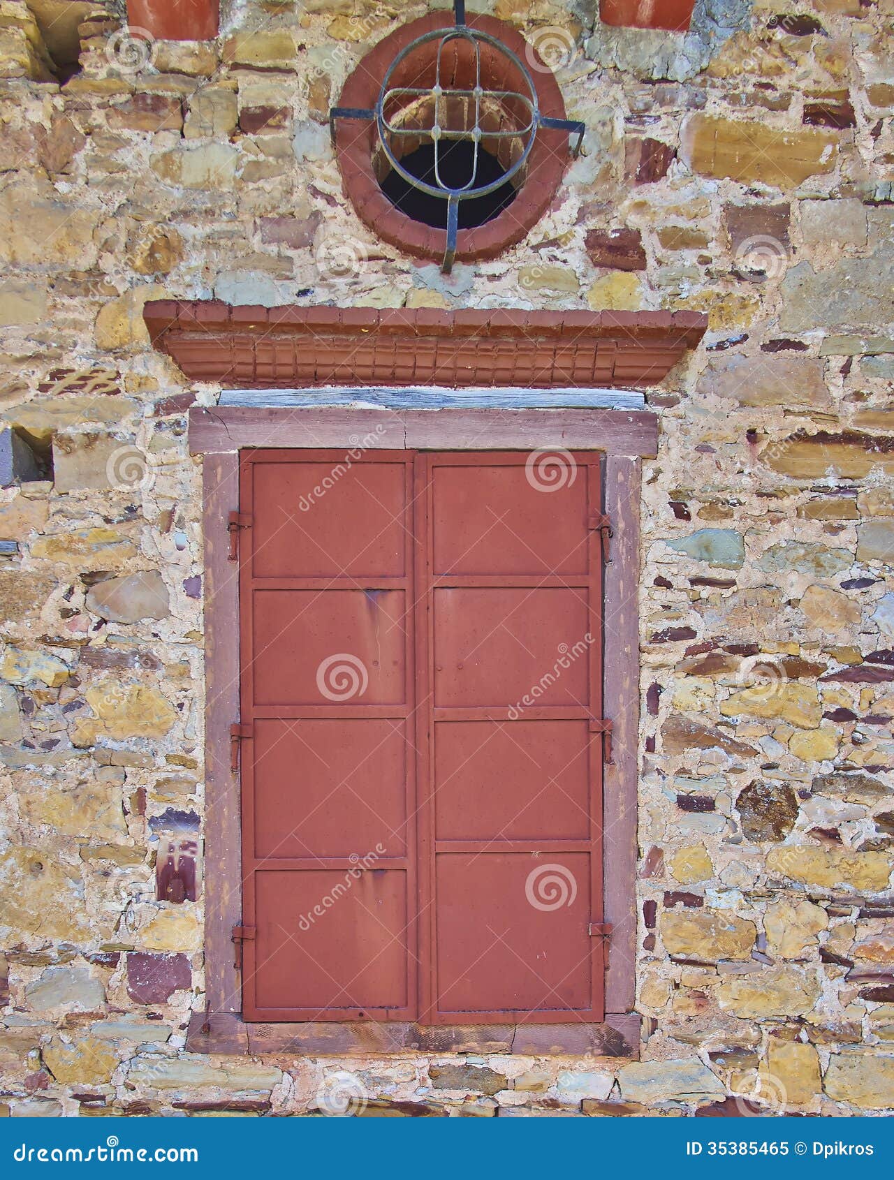 Ox-eye Window, Old House Detail Stock Image - Image of style, home ...