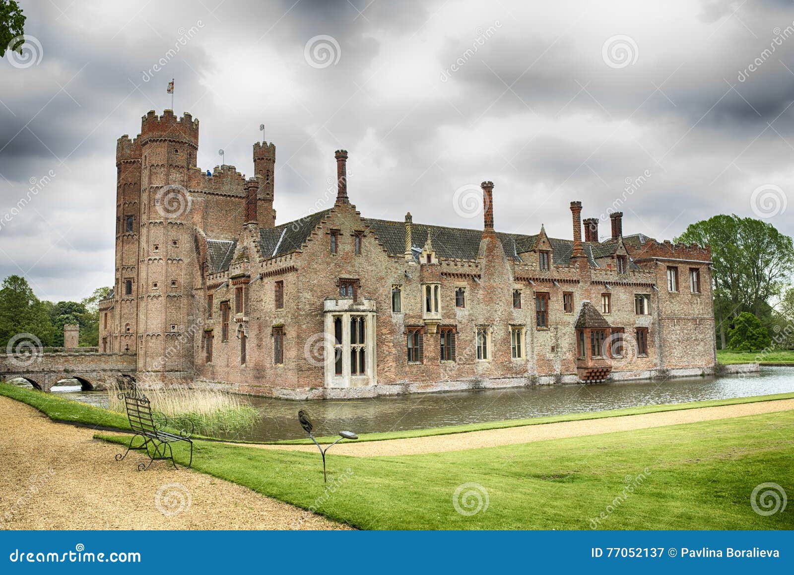 Oxburgh Hall editorial photography. Image of house, bench - 77052137