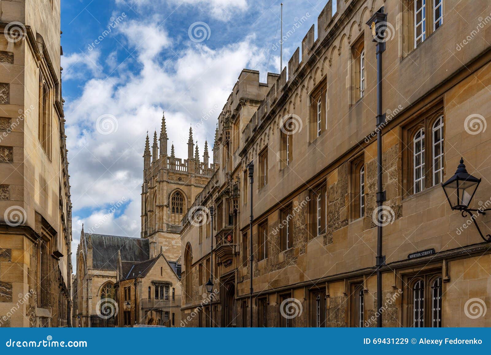 Oxford in spring morning stock image. Image of narrow - 69431229