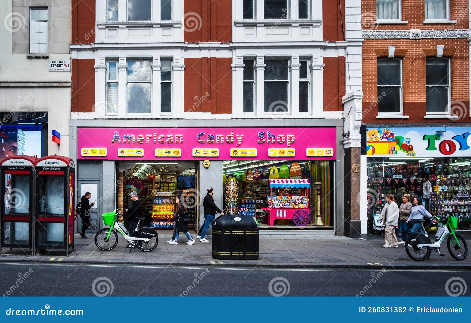 London-Oxford Street Shops editorial photography. Image of candy ...