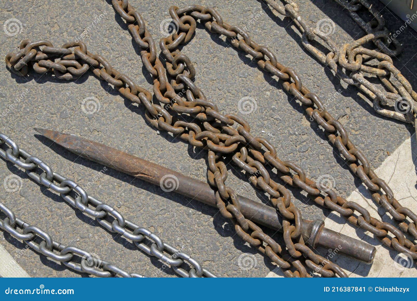Oxidation rust metal chain stock image. Image of solid - 216387841