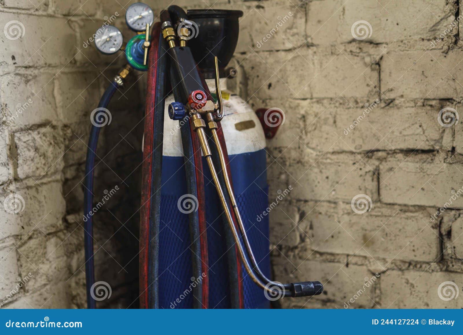 Oxy-fuel Welding And Cutting Process. Oxy-fuel Welding Oxyacetylene ...