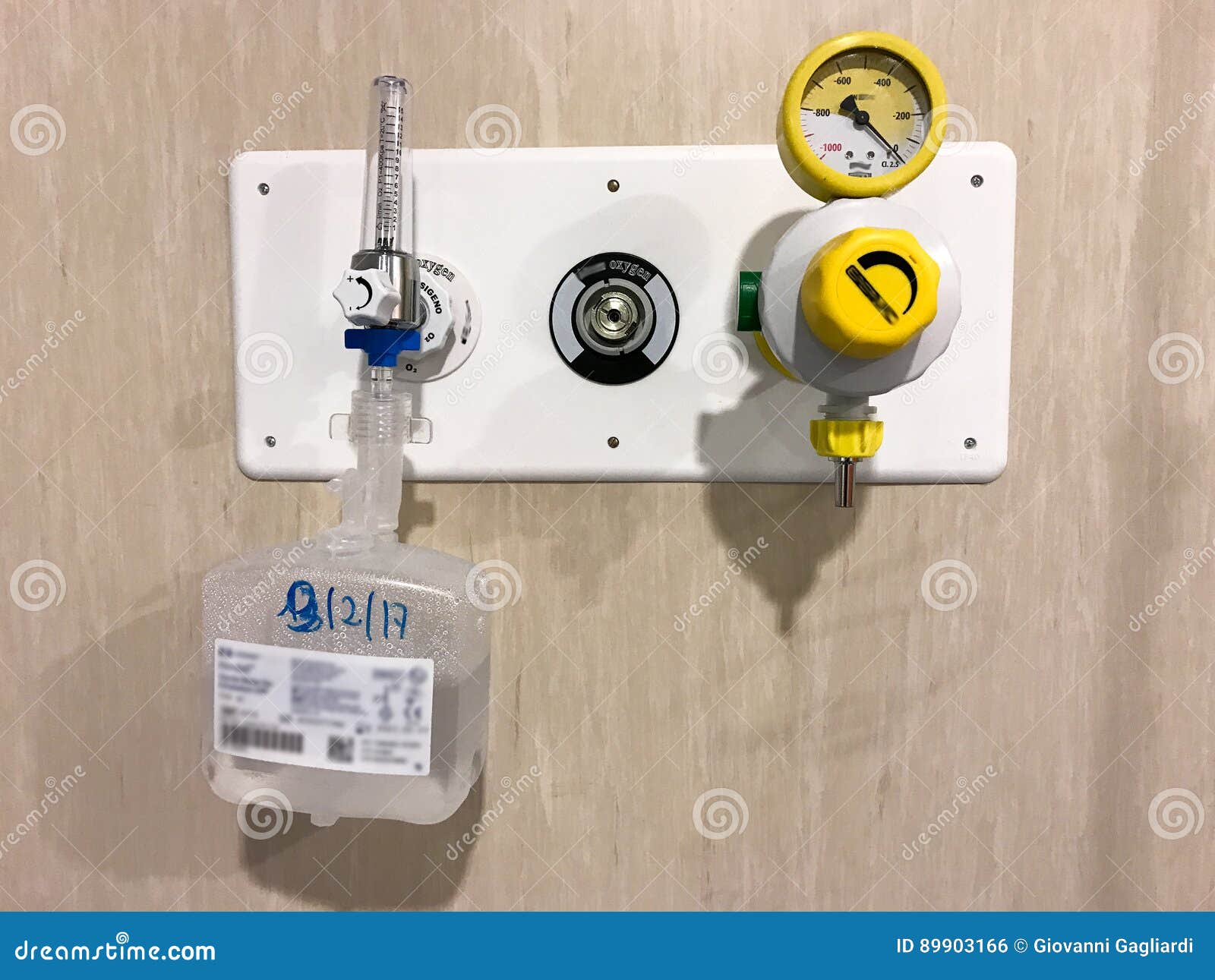 Oxygen Dispenser in Hospital Room Stock Photo - Image of room, health ...