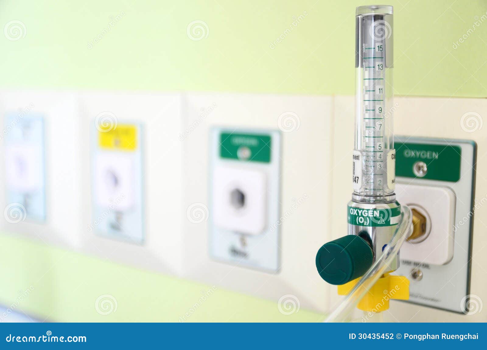 Oxygen gauge stock photo. Image of equipment, illness - 30435452