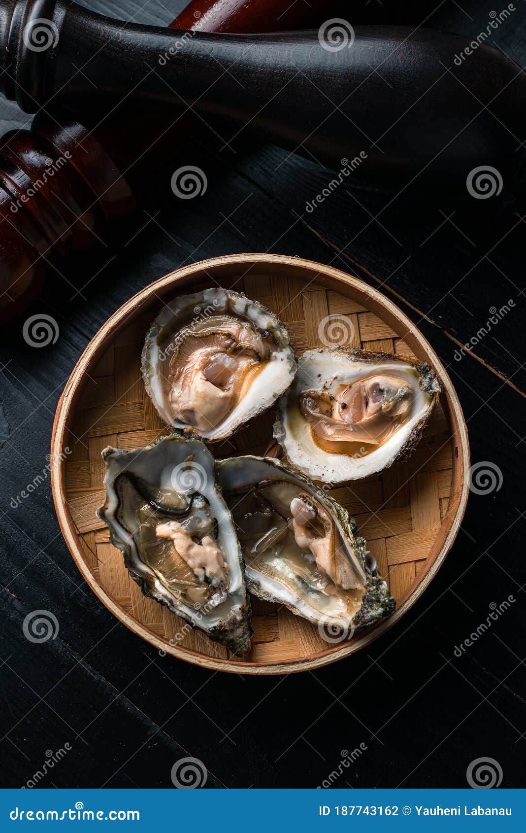 Oysters top view stock photo. Image of dinner, diet - 187743162