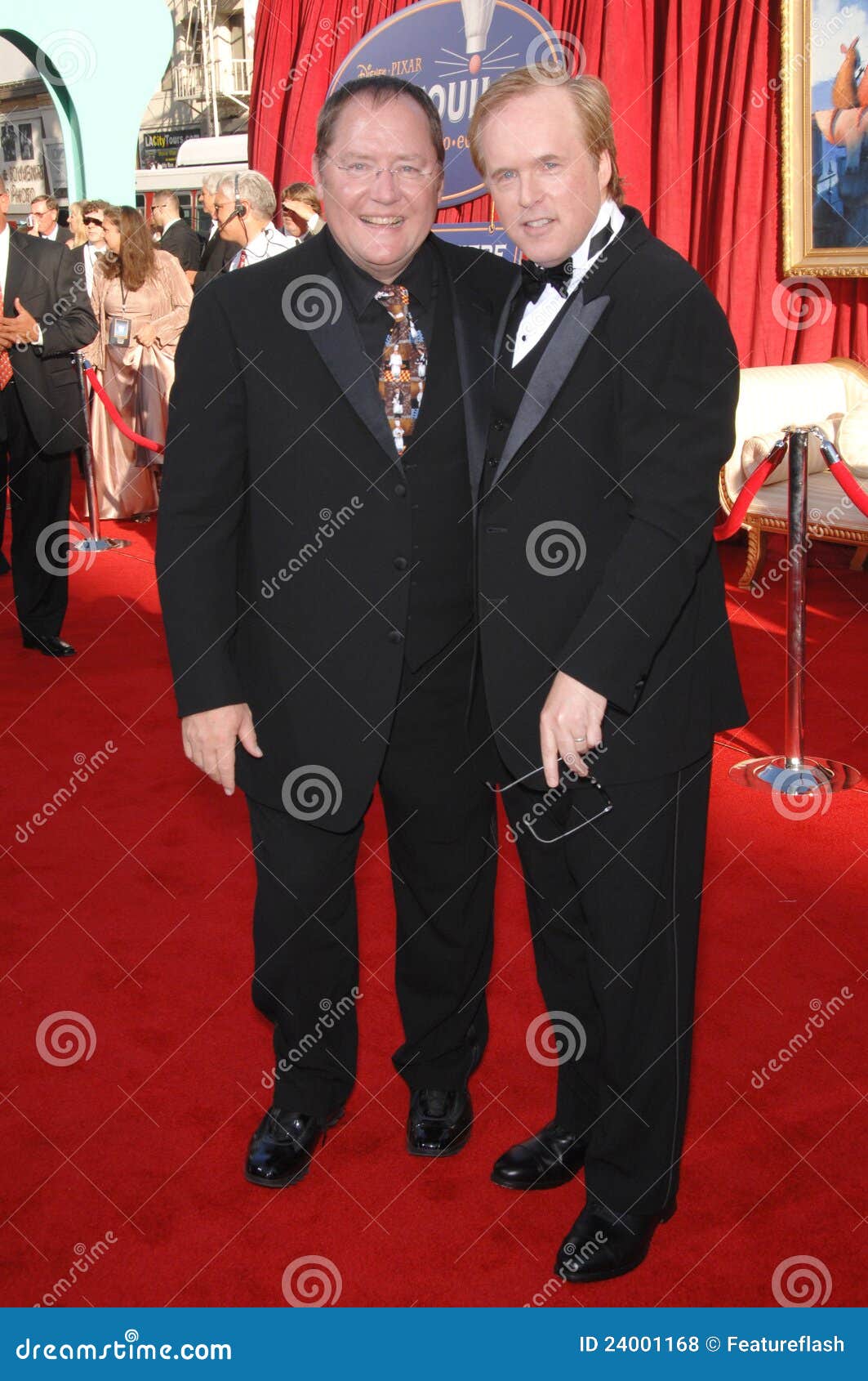 Pájaro De Brad, Juan Lasseter Foto de archivo editorial - Imagen de ...