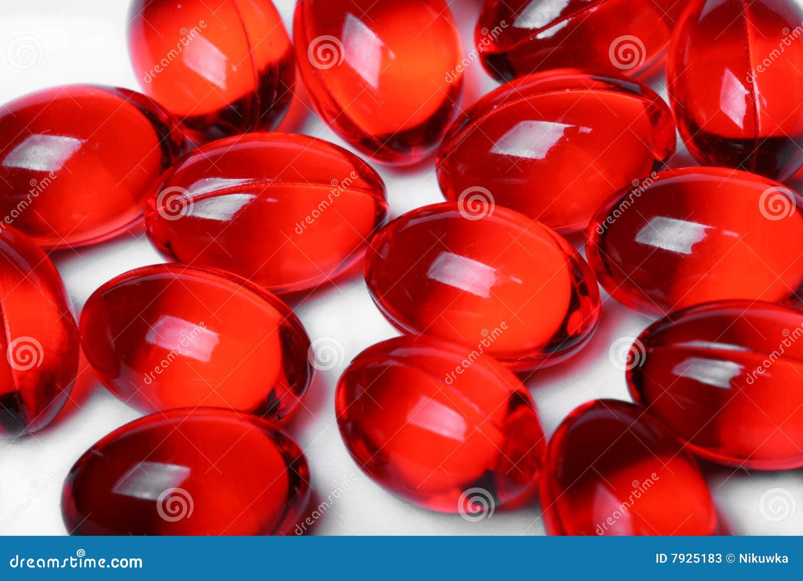 Píldoras imagen de archivo. Imagen de rojo, macro, medicina - 7925183