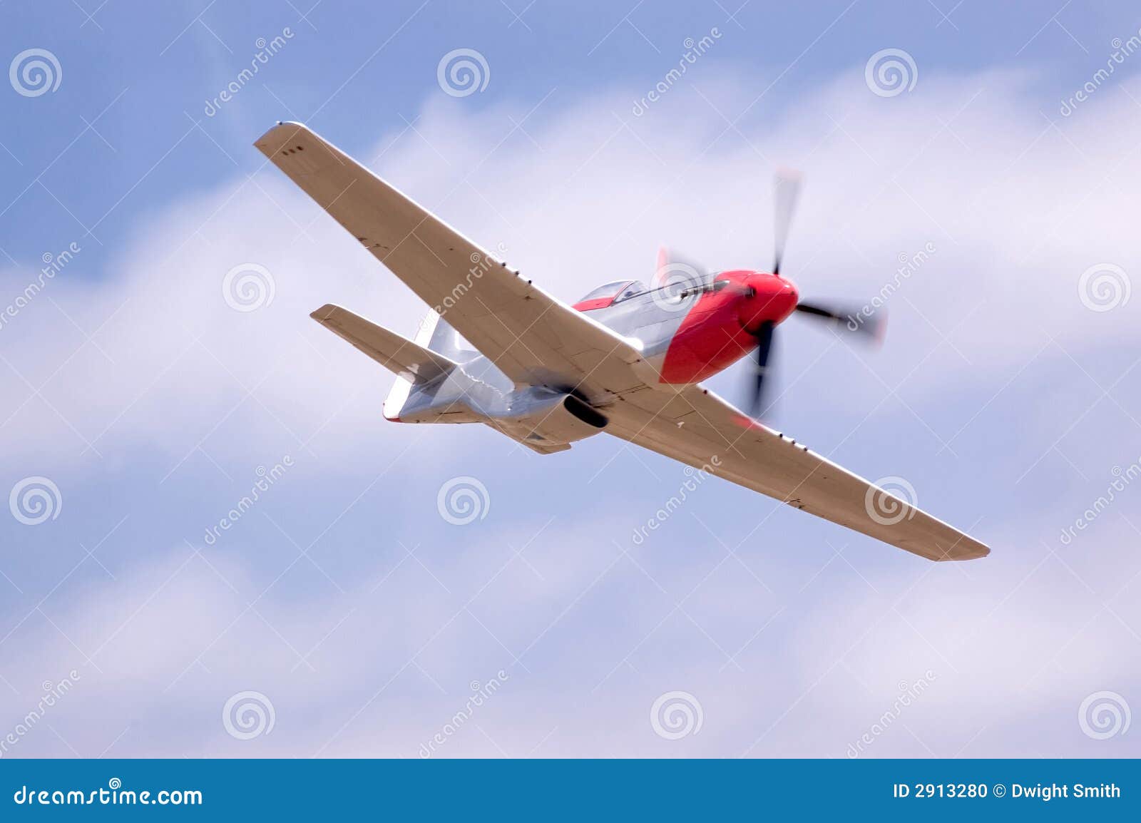 P51 Flyby stock photo. Image of aircraft, aviation, usaf - 2913280