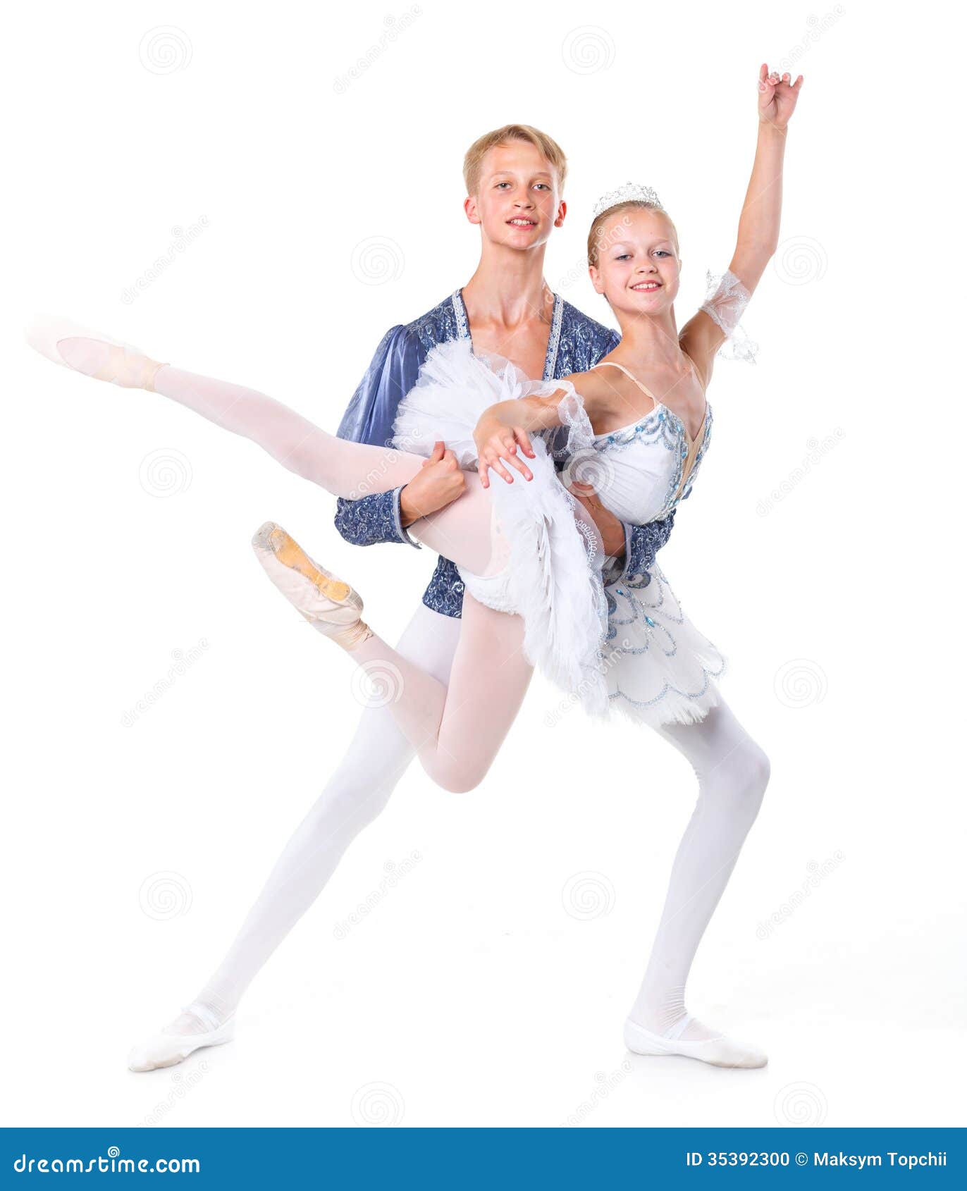 Paar Van Balletdansers Het Stellen Stock Foto - Image of kostuum ...