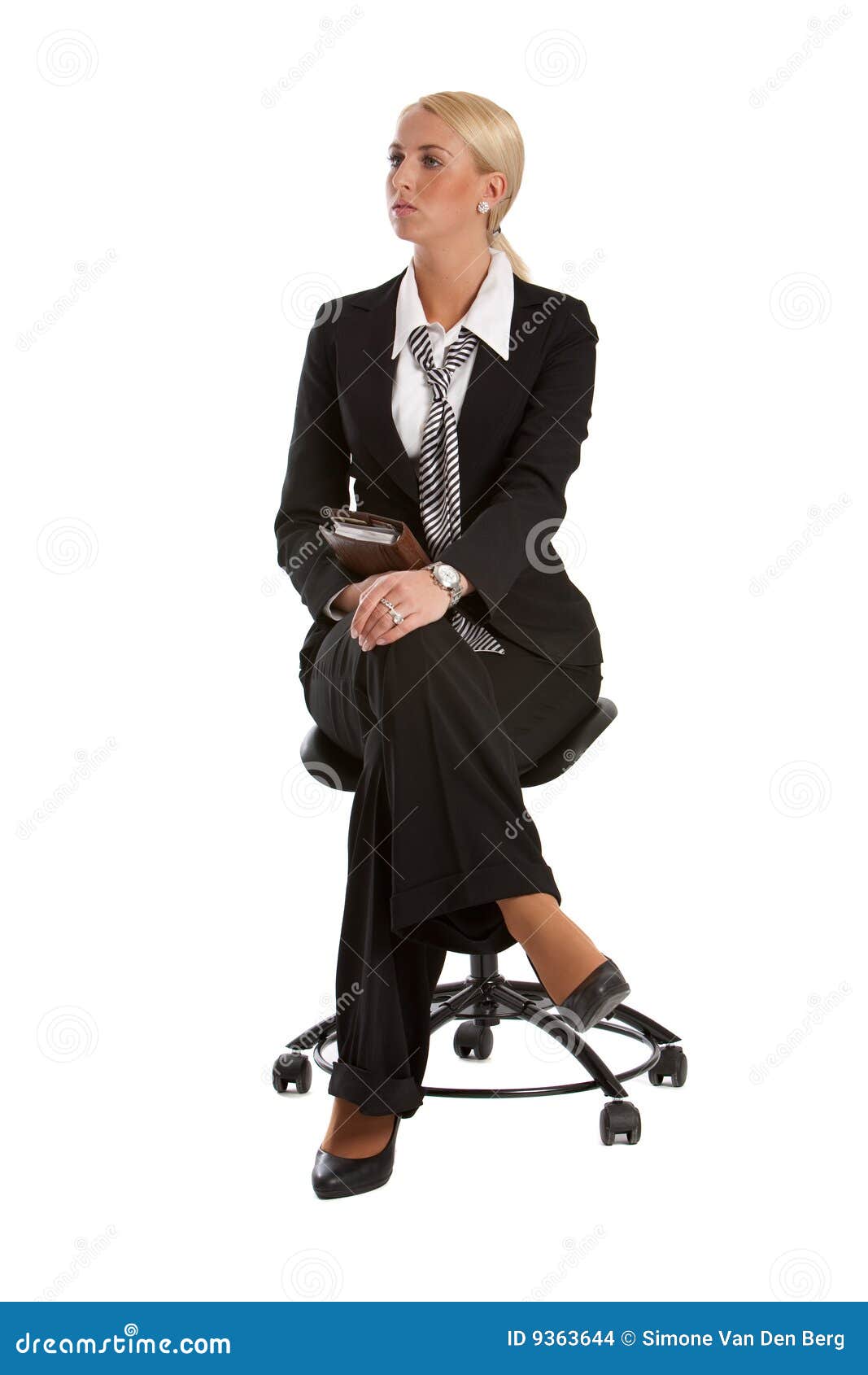 Pacientemente esperando foto de archivo. Imagen de hermoso - 9363644