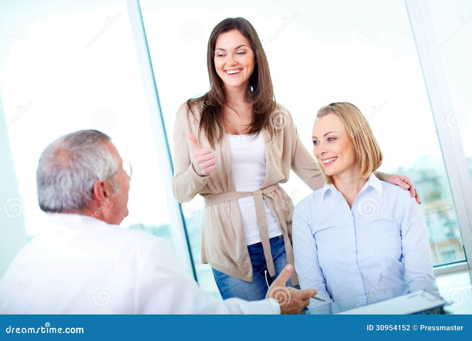 Pacientes felices foto de archivo. Imagen de lifestyle - 30954152