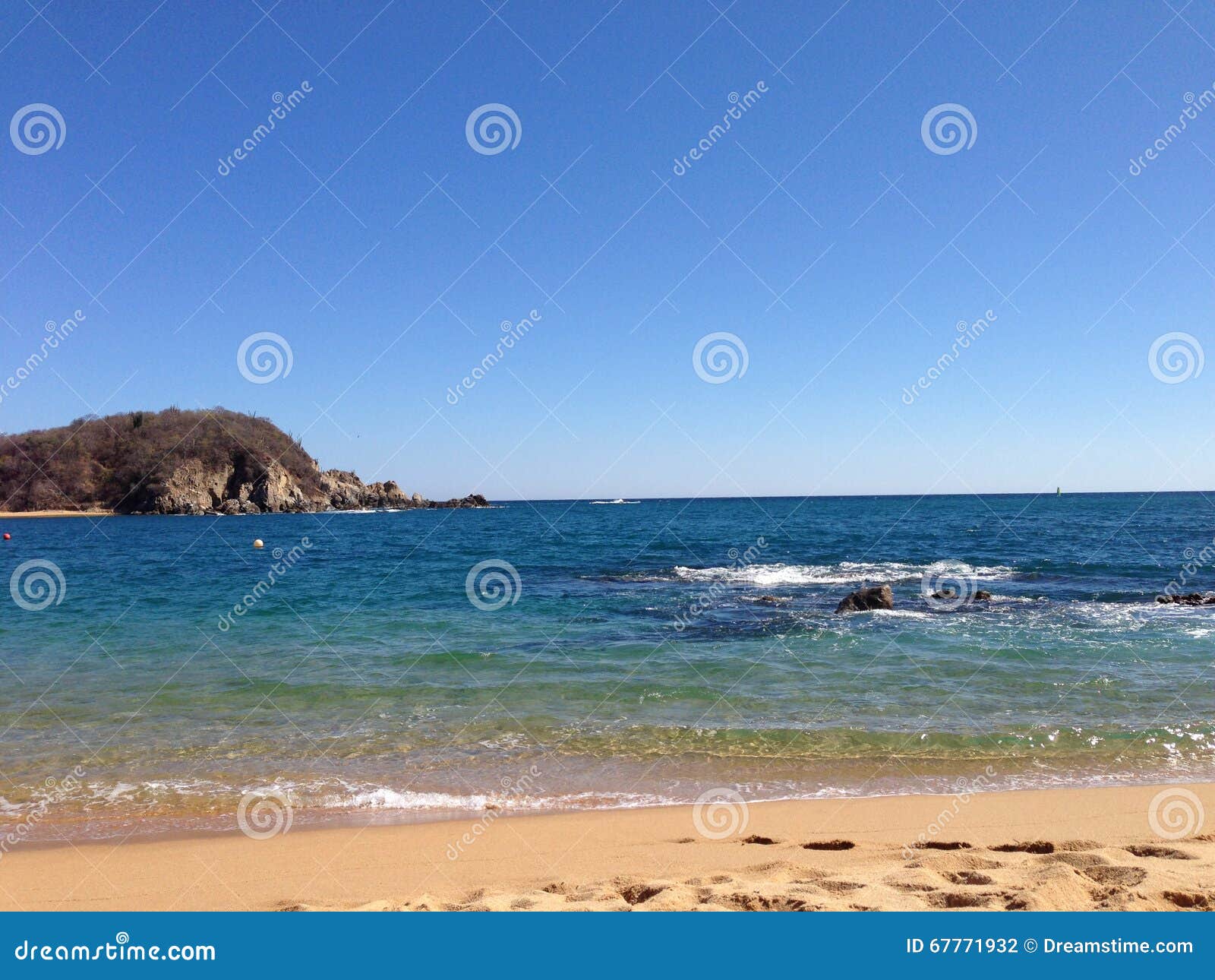 Pacific Bay Ocean Clear Blue Stock Photo - Image of pacific, ocean ...
