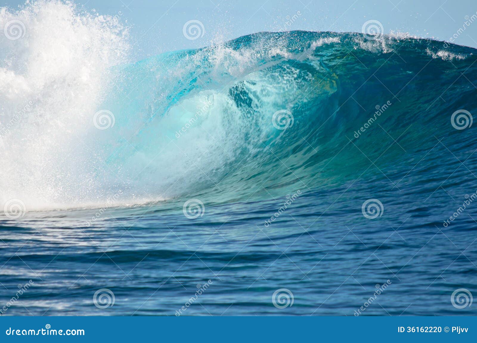 Pacific big wave stock photo. Image of ocean, water, hawaii - 36162220