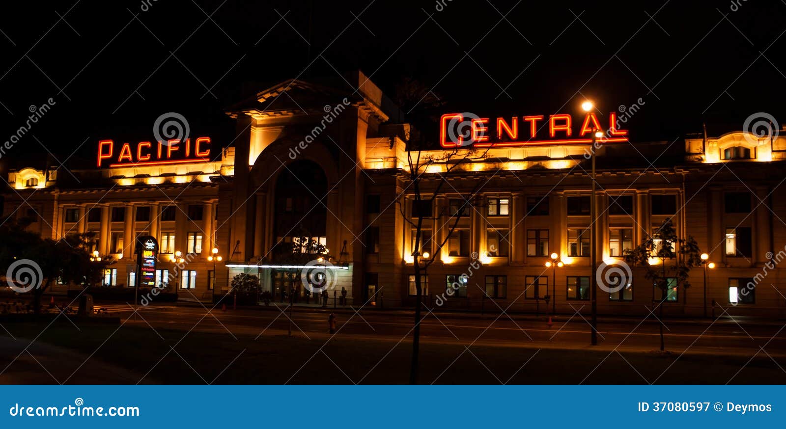 Pacific Central Railway Terminal Building in Vancouver Editorial ...