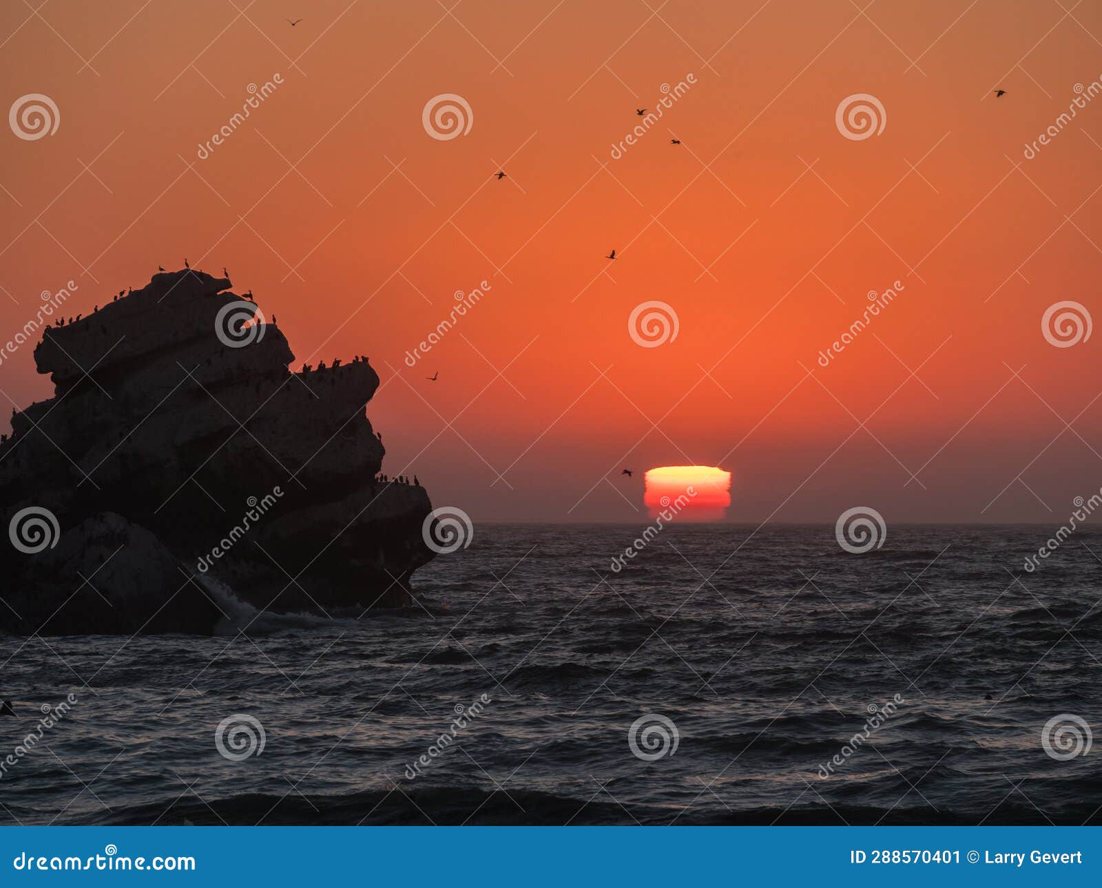 Pacific Coast Sunset, Distorted Sun Stock Image - Image of landscape ...