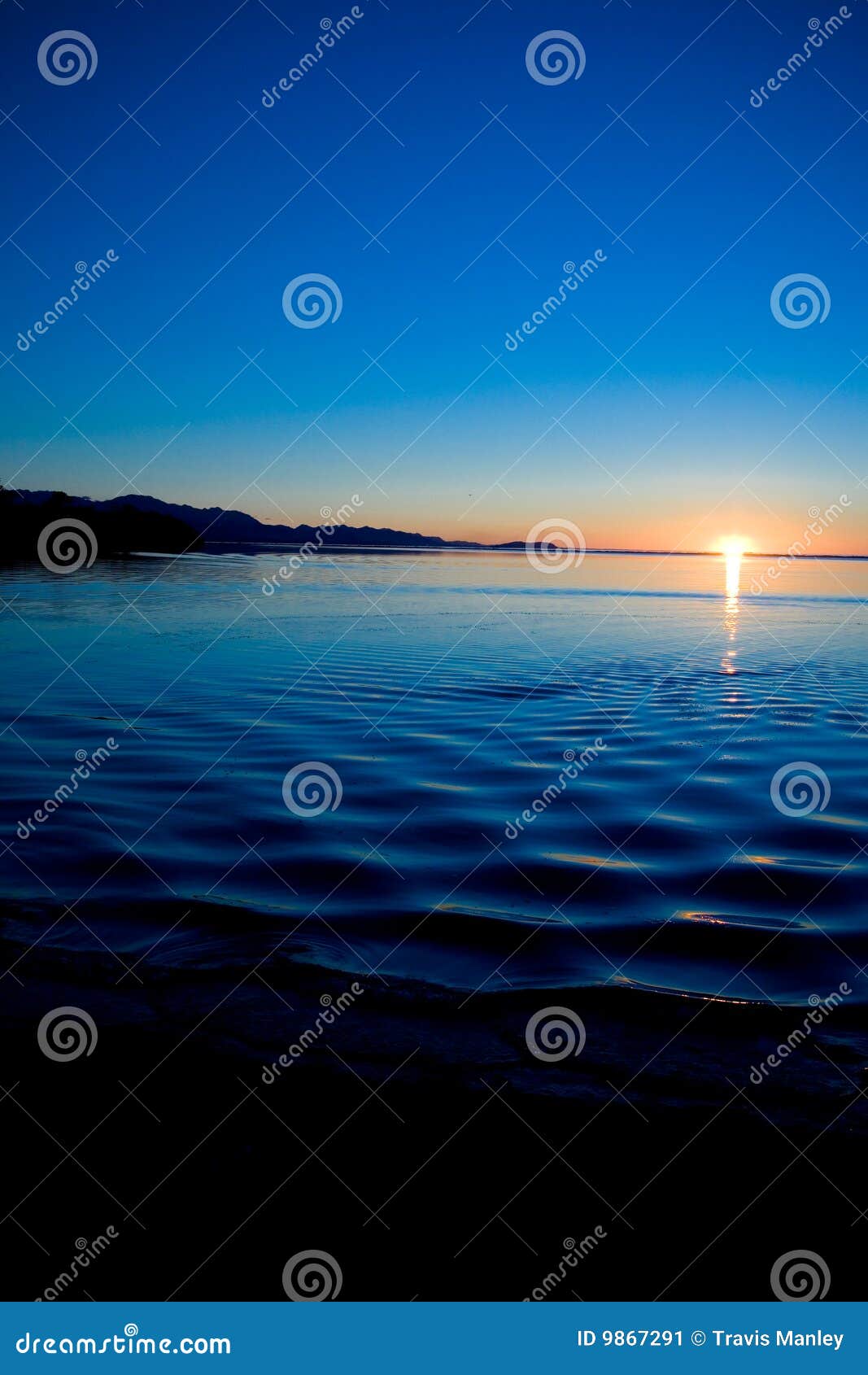 Pacific Northwest Sunset stock image. Image of outside - 9867291