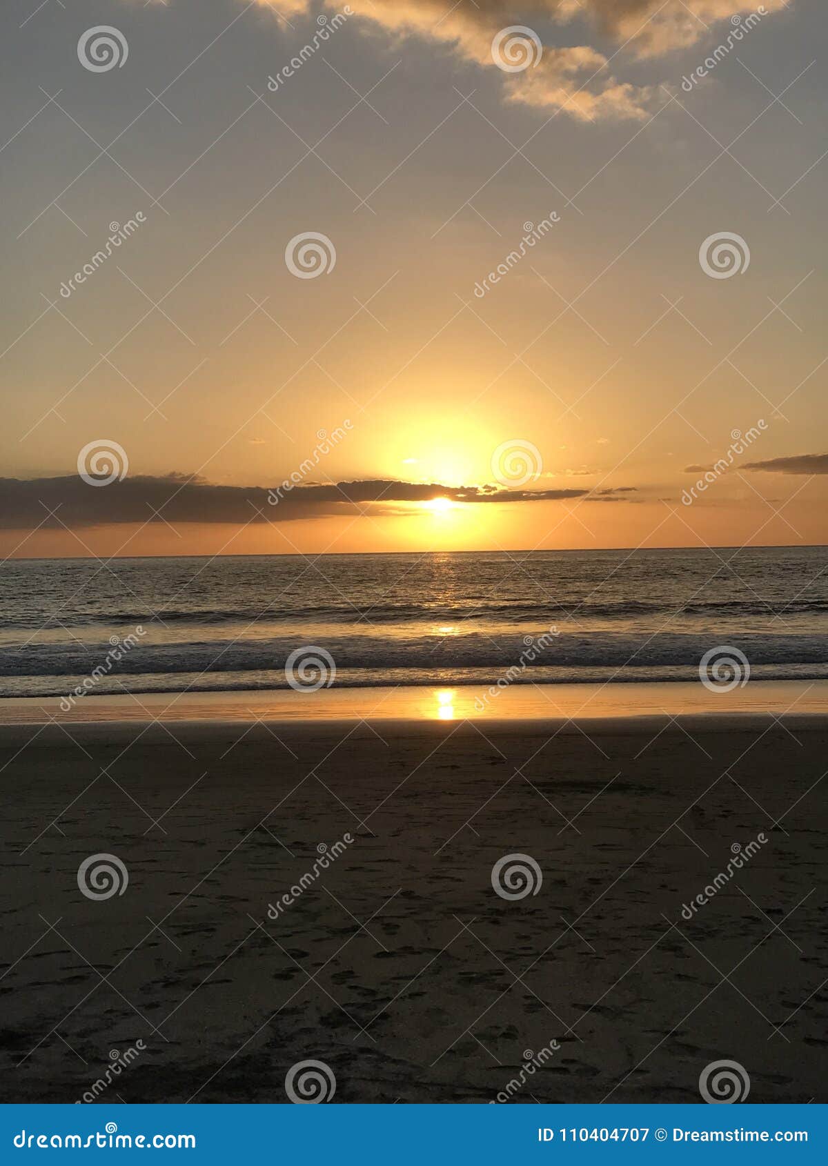 Pacific Ocean Costa Rica Sunset Stock Image - Image of pacific, ocean ...