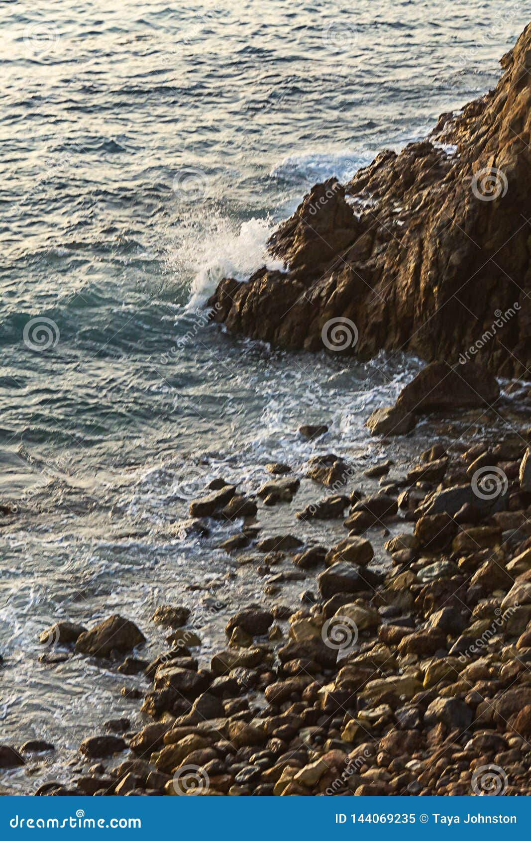 Pacific Ocean Wave Crash on Cliffside with Rocks Stock Image - Image of ...