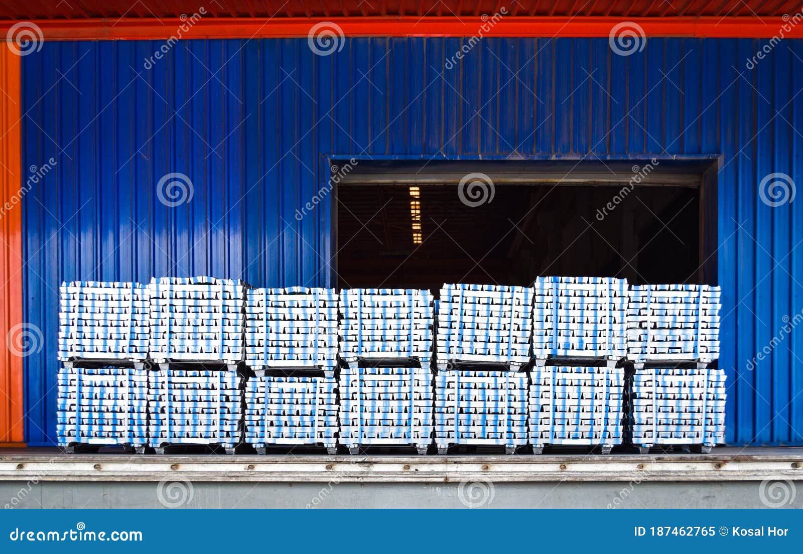 Pack of Aluminum Ingot Bar Stack on Warehouse Dock for Container ...