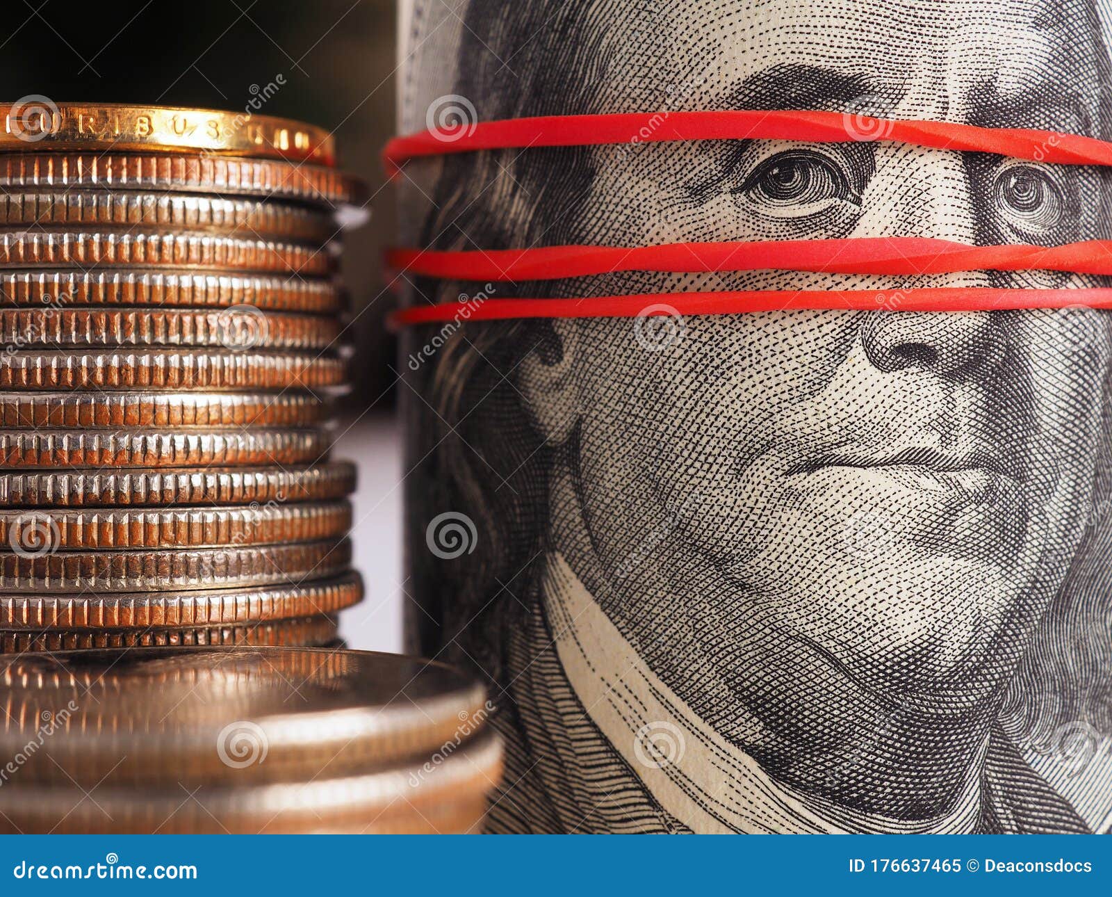 A Pack of Old-style 100-dollar Bills and American Quarters. Banknotes ...