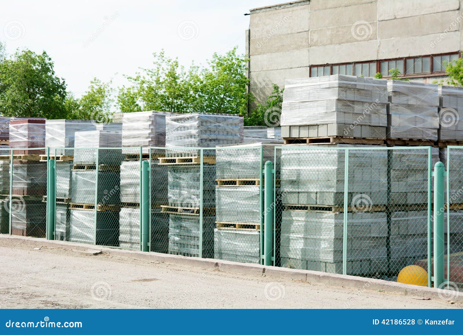 Packed Cinder Blocks Outdoors in Racks Stock Photo - Image of builder ...