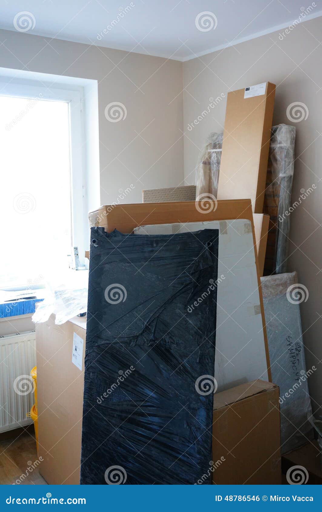 Packed furniture editorial photo. Image of furniture - 48786546