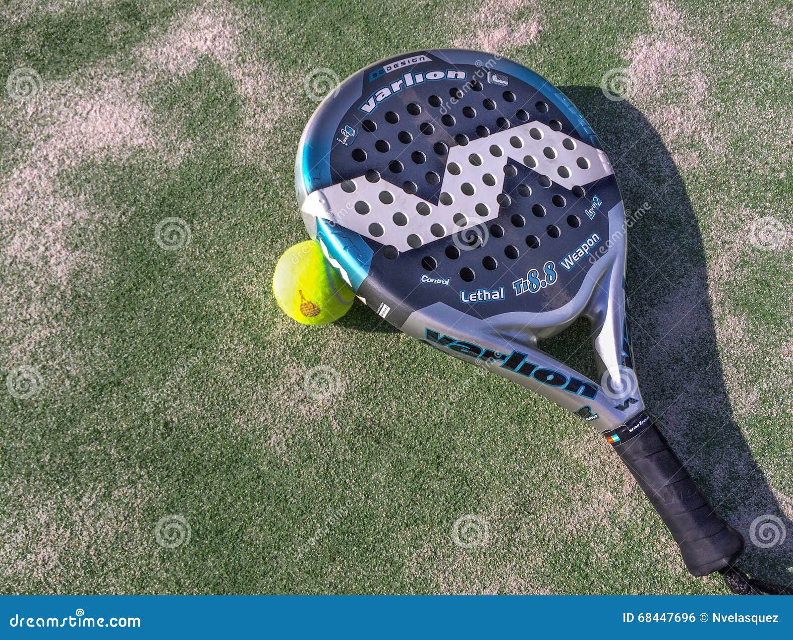 Paddle racket and ball editorial photo. Image of tennis - 68447696