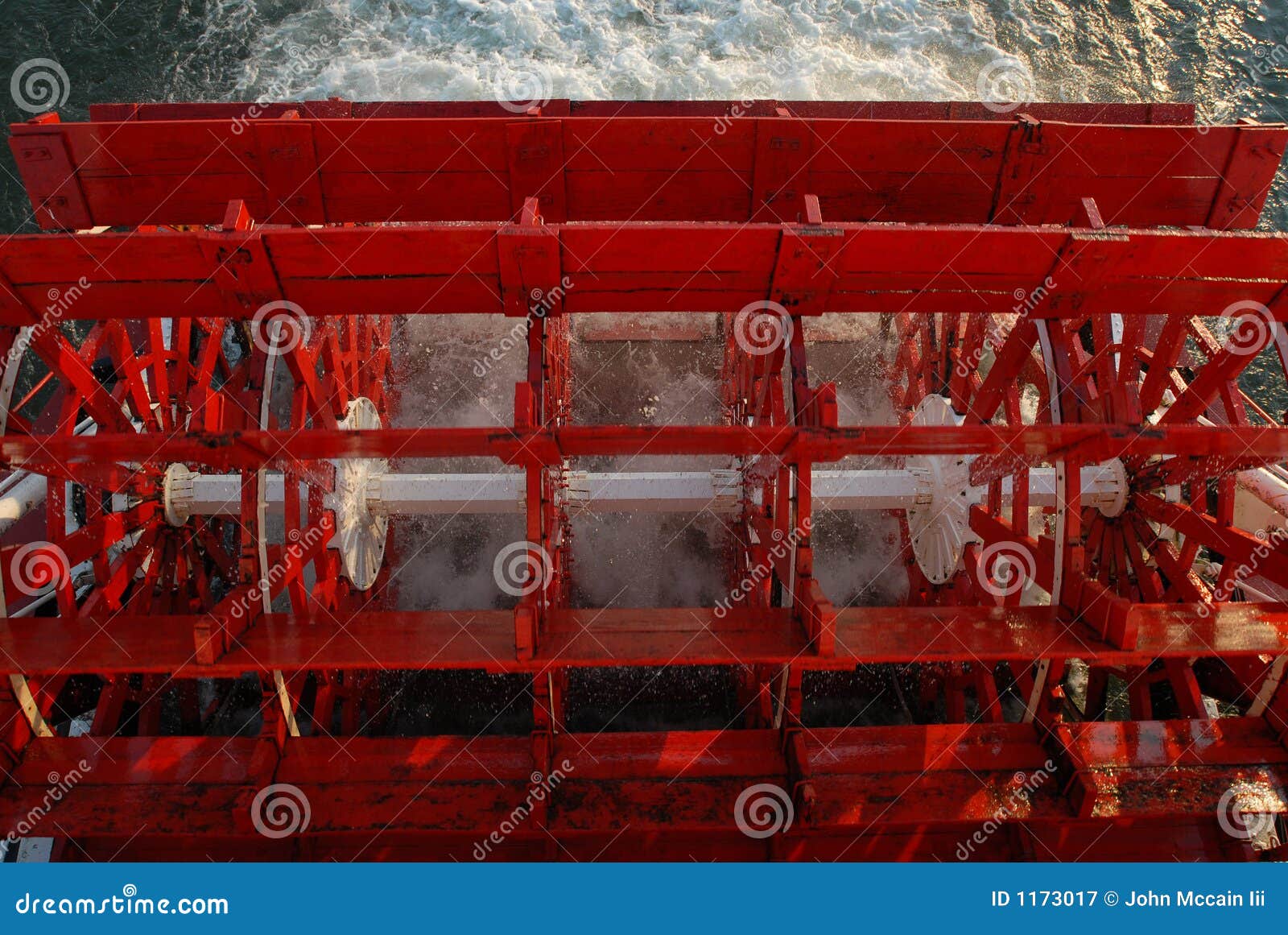 Paddle Wheel Picture. Image: 1173017