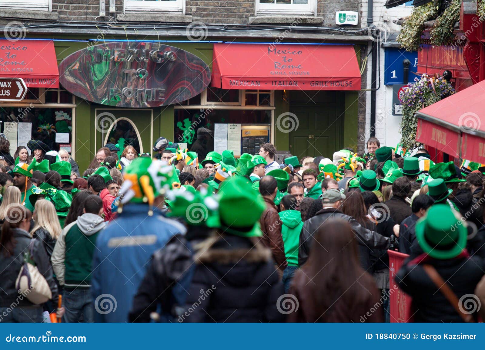 Paddy s Day editorial image. Image of crowed, patrick - 18840750