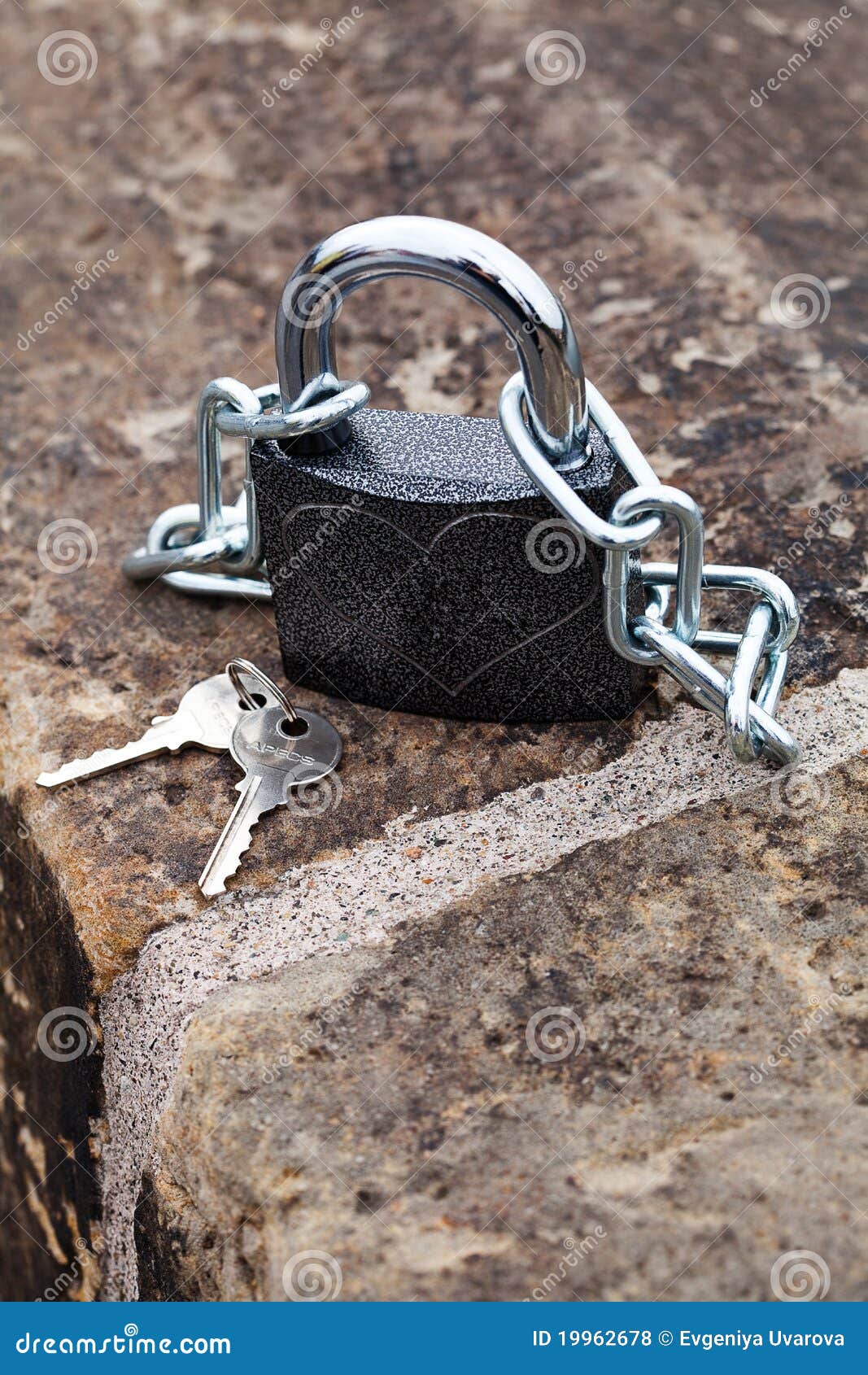 Padlock and chain stock photo. Image of protect, industry - 19962678
