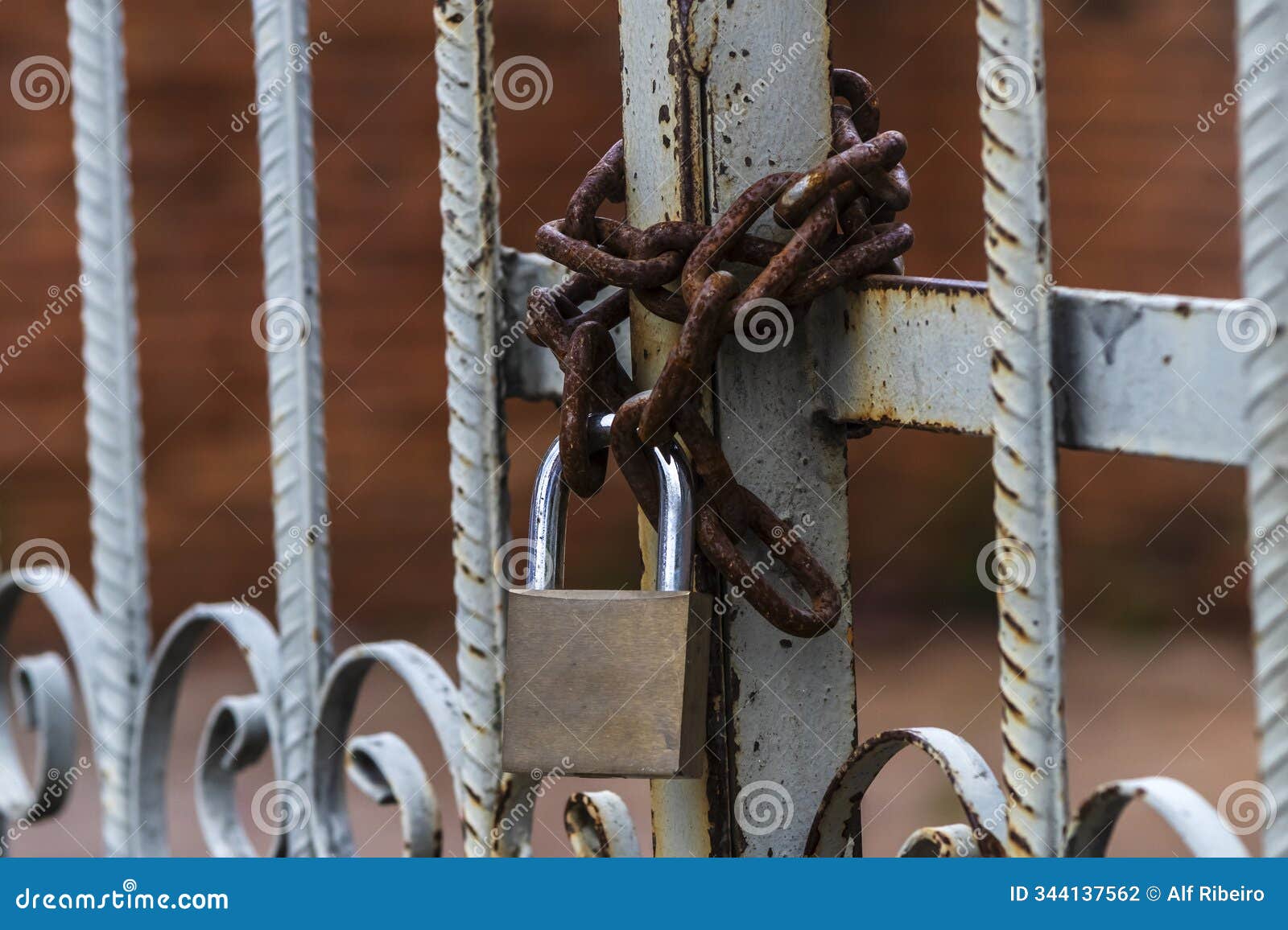 Iron Grid On White Brick Stock Photo | CartoonDealer.com #18369780