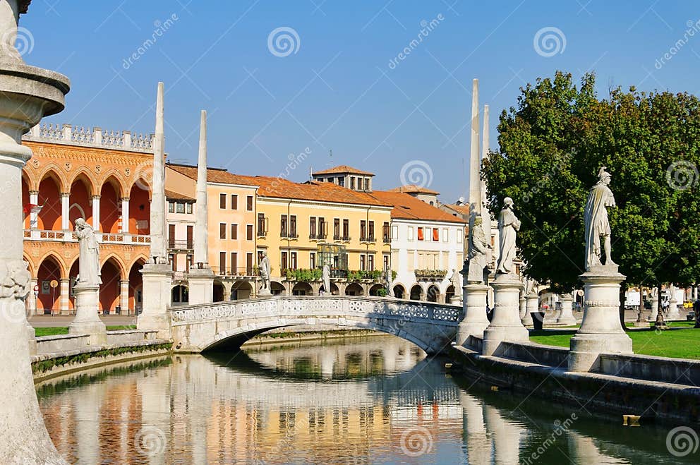 Padova stock image. Image of square, green, travel, ancient - 22584727