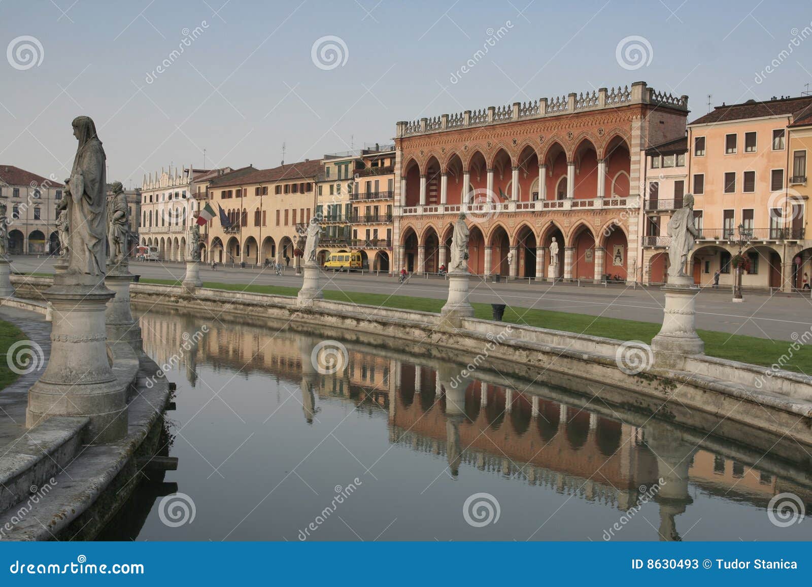 Padova City Italy stock image. Image of sculpture, summer - 8630493