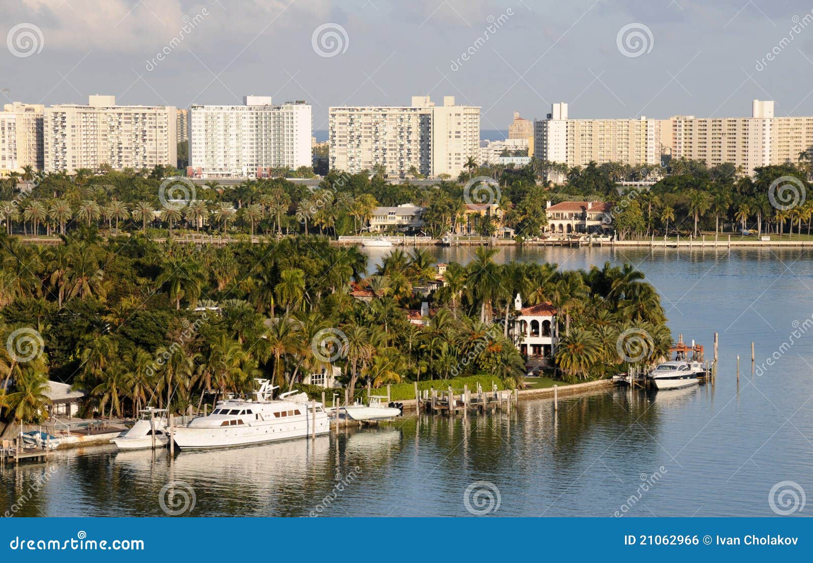 Paesaggio Tropicale Da Miami, Florida Fotografia Stock - Immagine di ...