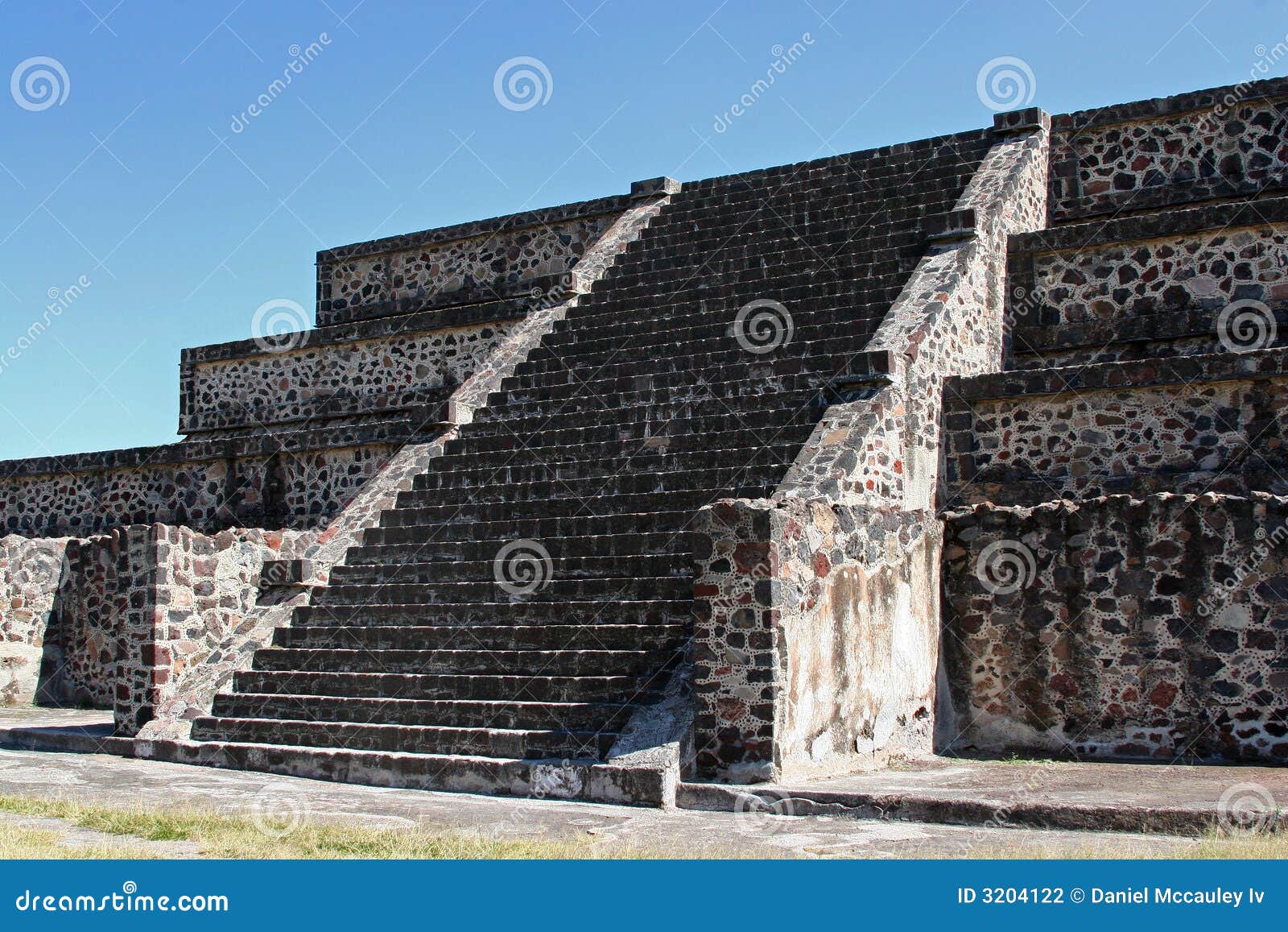 Aztec Sacrificial Stone Stock Photos - Free & Royalty-Free Stock Photos ...