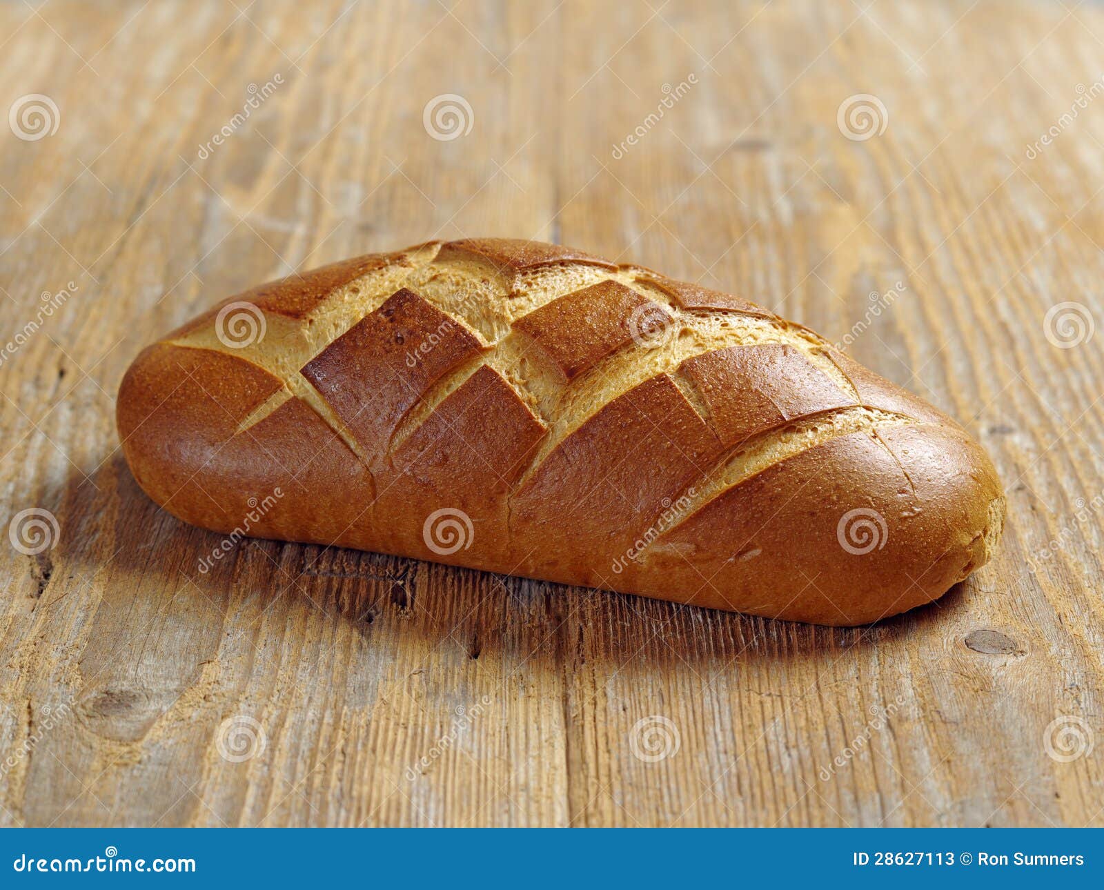 Pagnotta immagine stock. Immagine di pane, rustico, tabella - 28627113