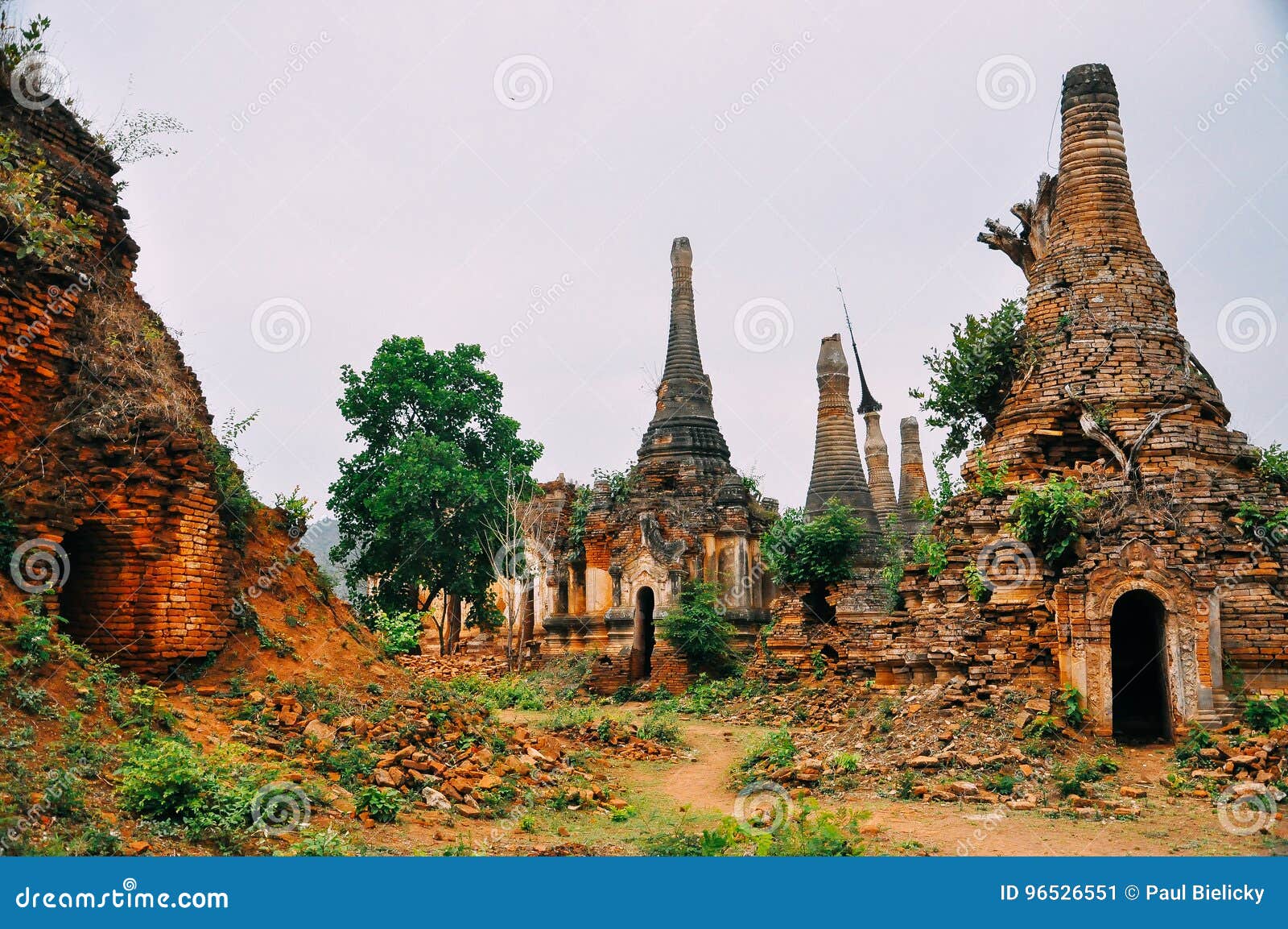 Pagoda ruins in Myanmar. editorial photo. Image of cyclist - 96526551