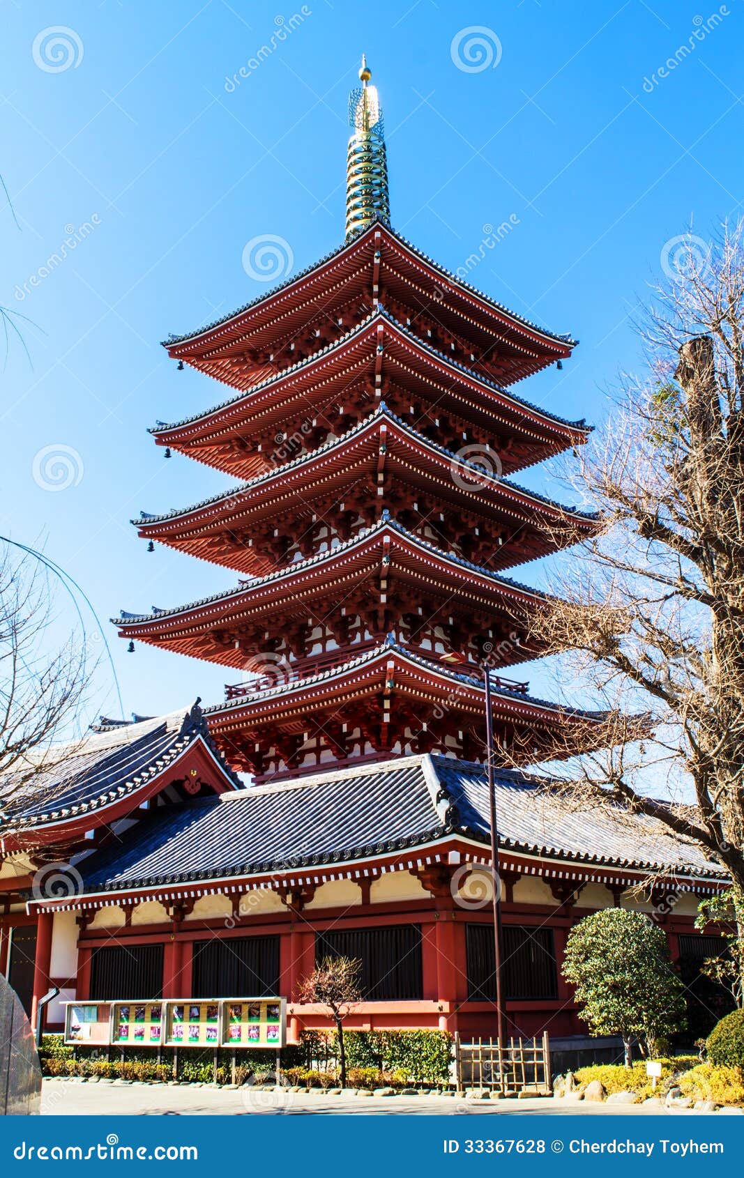 Pagode an Tempel Sensoji Asakusa, Japan Stockfoto - Bild von tourismus ...