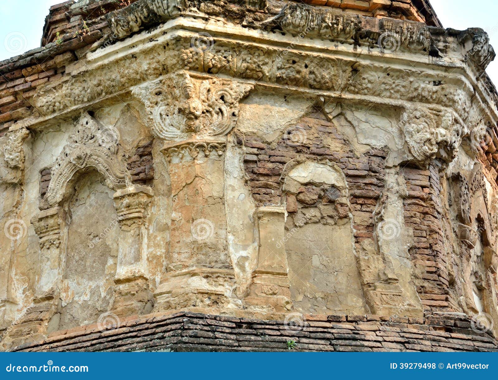 Pagodes Velhos De Chiang Mai Foto de Stock - Imagem de velho ...