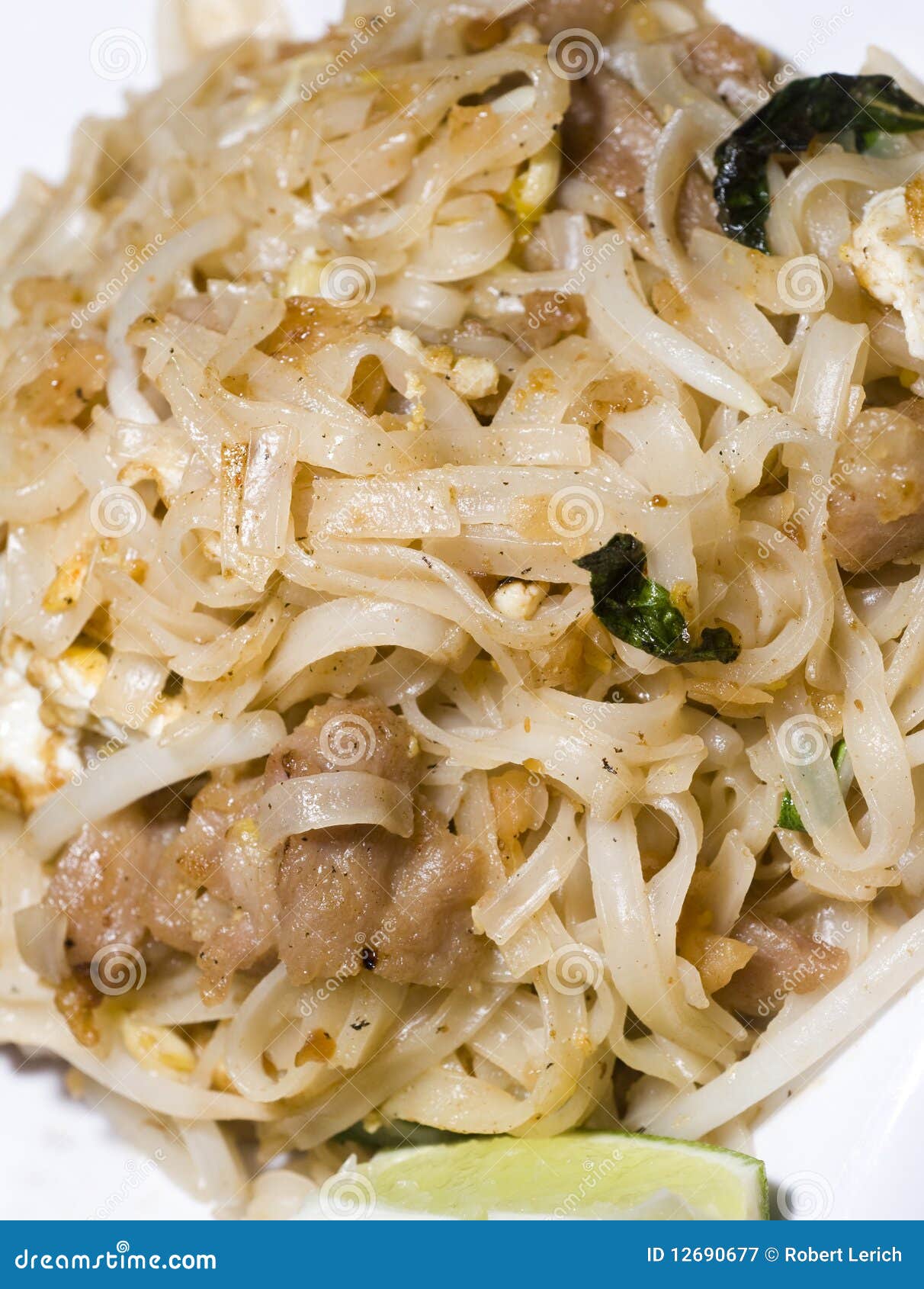 Pai thai rice noodles food stock image. Image of chinese - 12690677