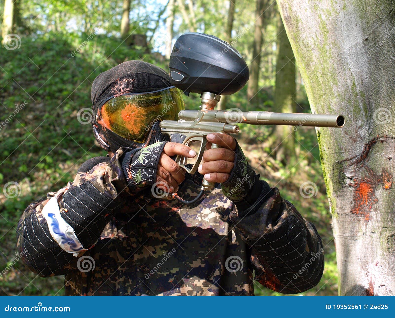 Paintball Player Reloading A Rifle Royalty-Free Stock Image ...