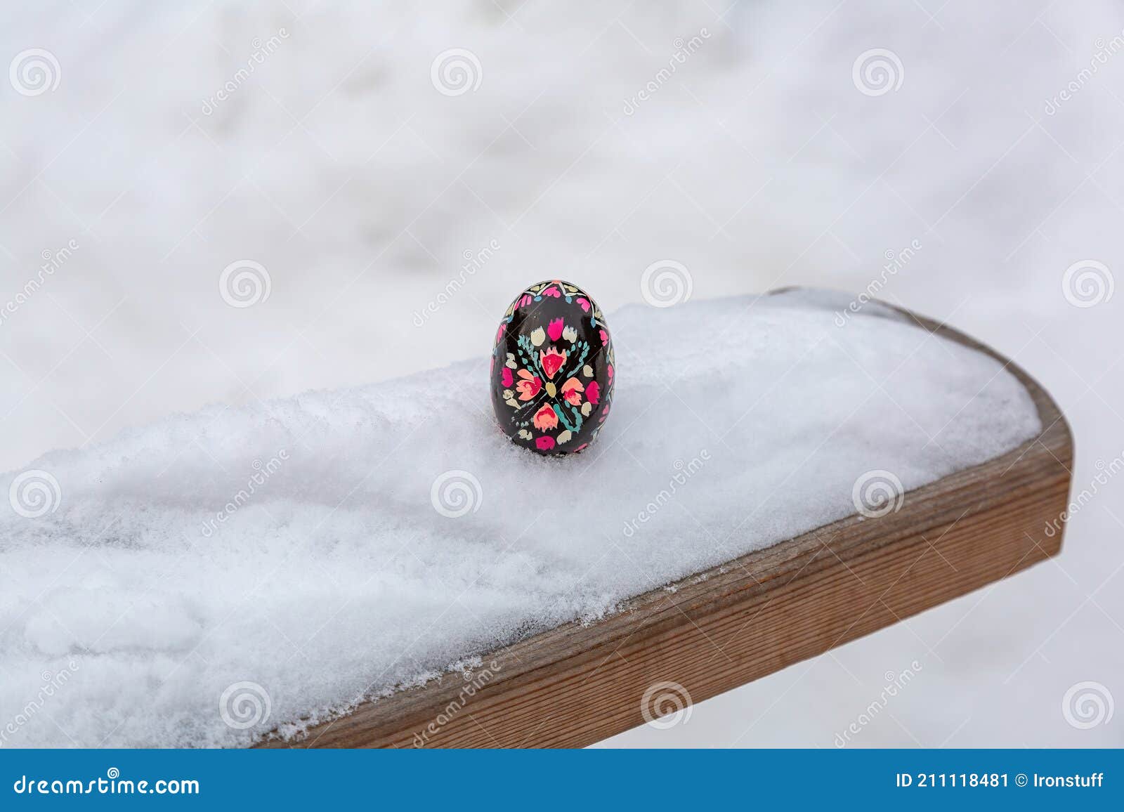 Colorful Beautiful Easter Egg in the Snow Stock Image - Image of ...